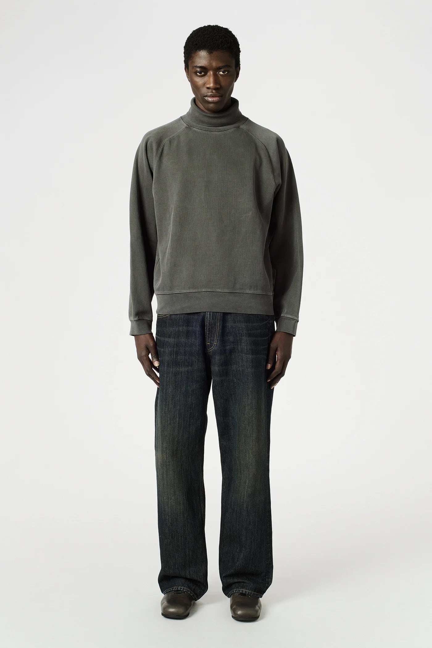 OUR LEGACY 「SCHOLAR ROLLNECK WORN BLACK ATHLETIC RIB」 – SISTER