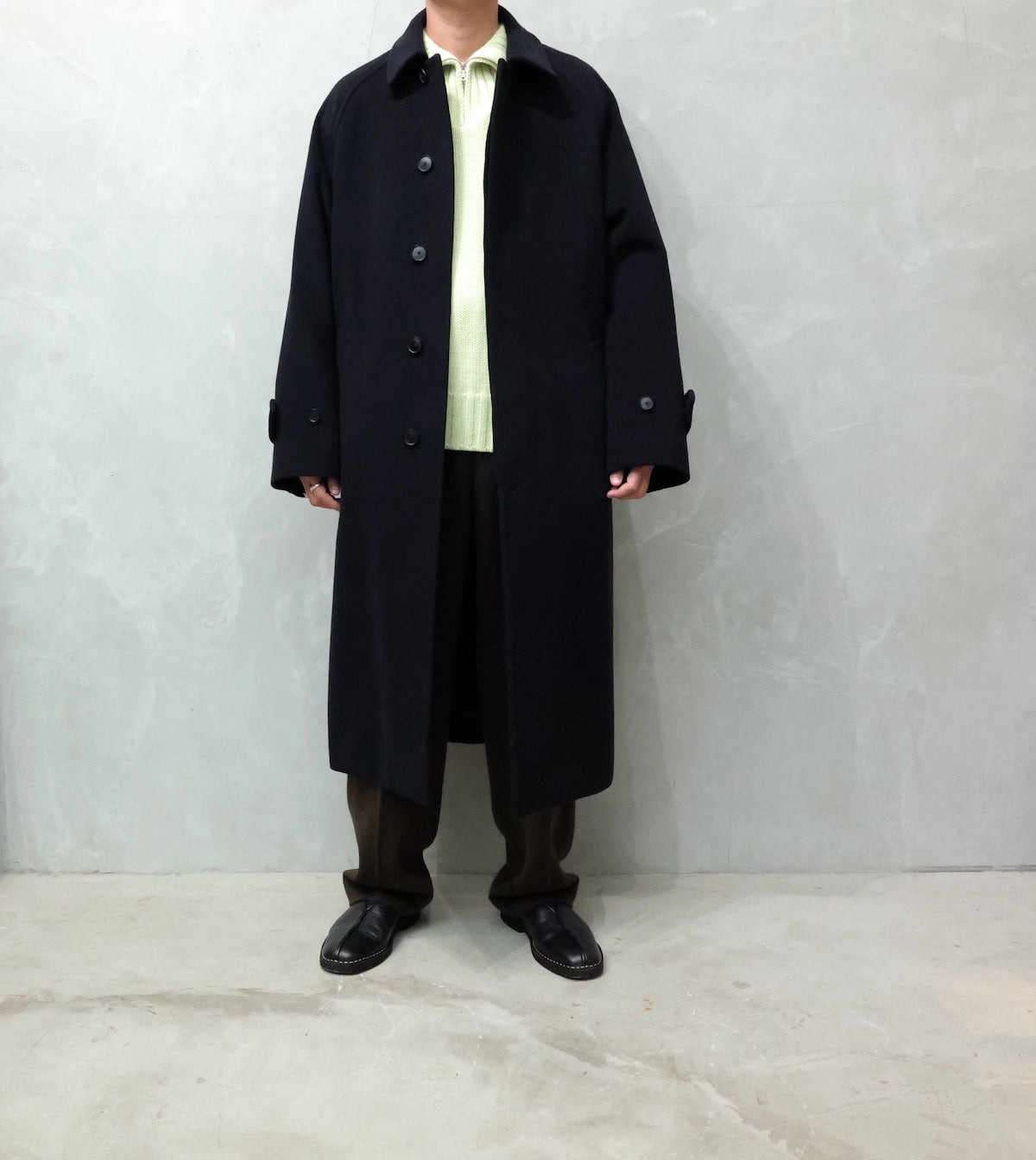 AURALEE 「SUPER FINE WOOL MOSSER SOUTIEN COLLAR COAT / BLACK」 – SISTER